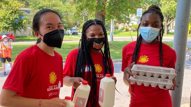 Public Leadership Students Spend First Day as College Students in ...